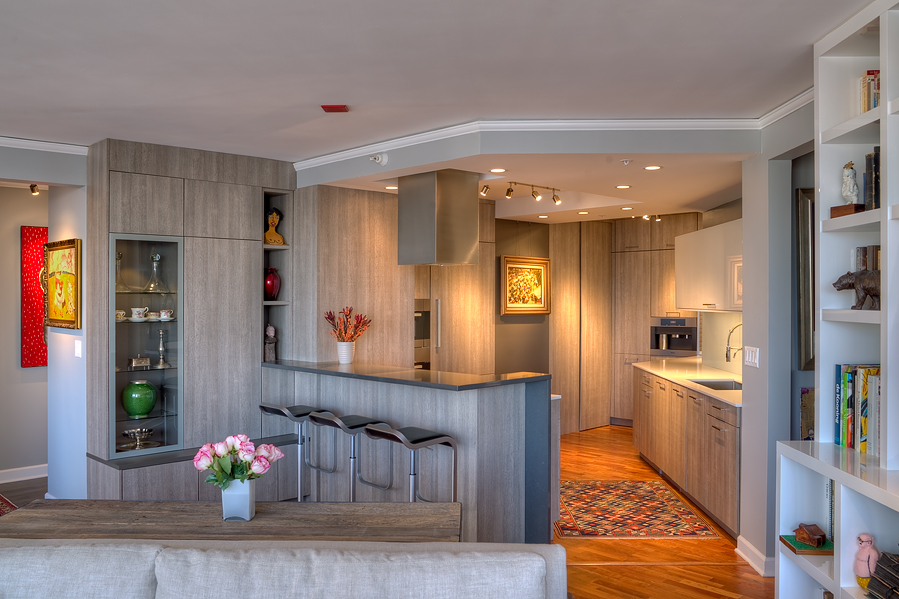 East Side High-Rise Kitchen - Vesta